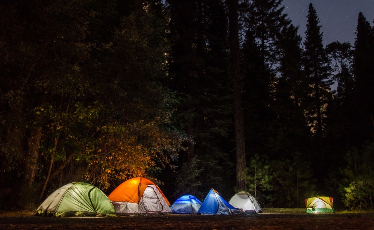 Guide de la tente de camping : comment choisir ? Pour quelle ...